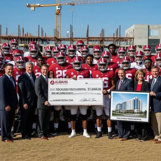 BREAKING NEWS: The entire University of Alabama football team announced ...